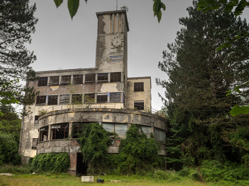 Rovegno Holiday Camp | Totally Lost